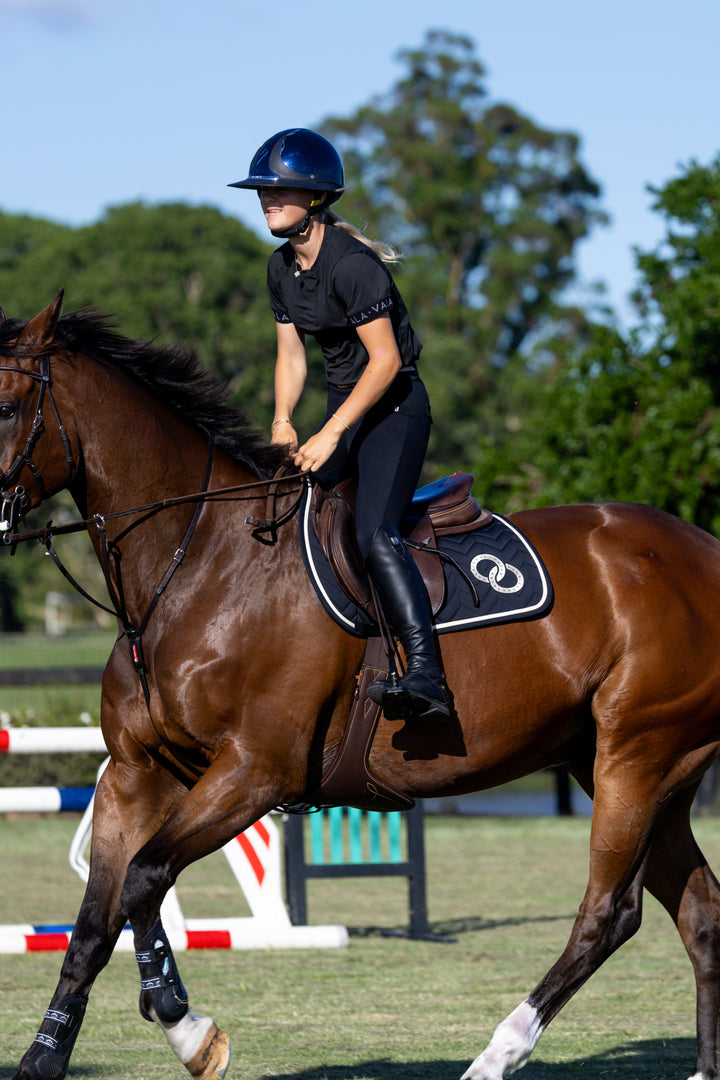 EQUESTRIAN - Vala